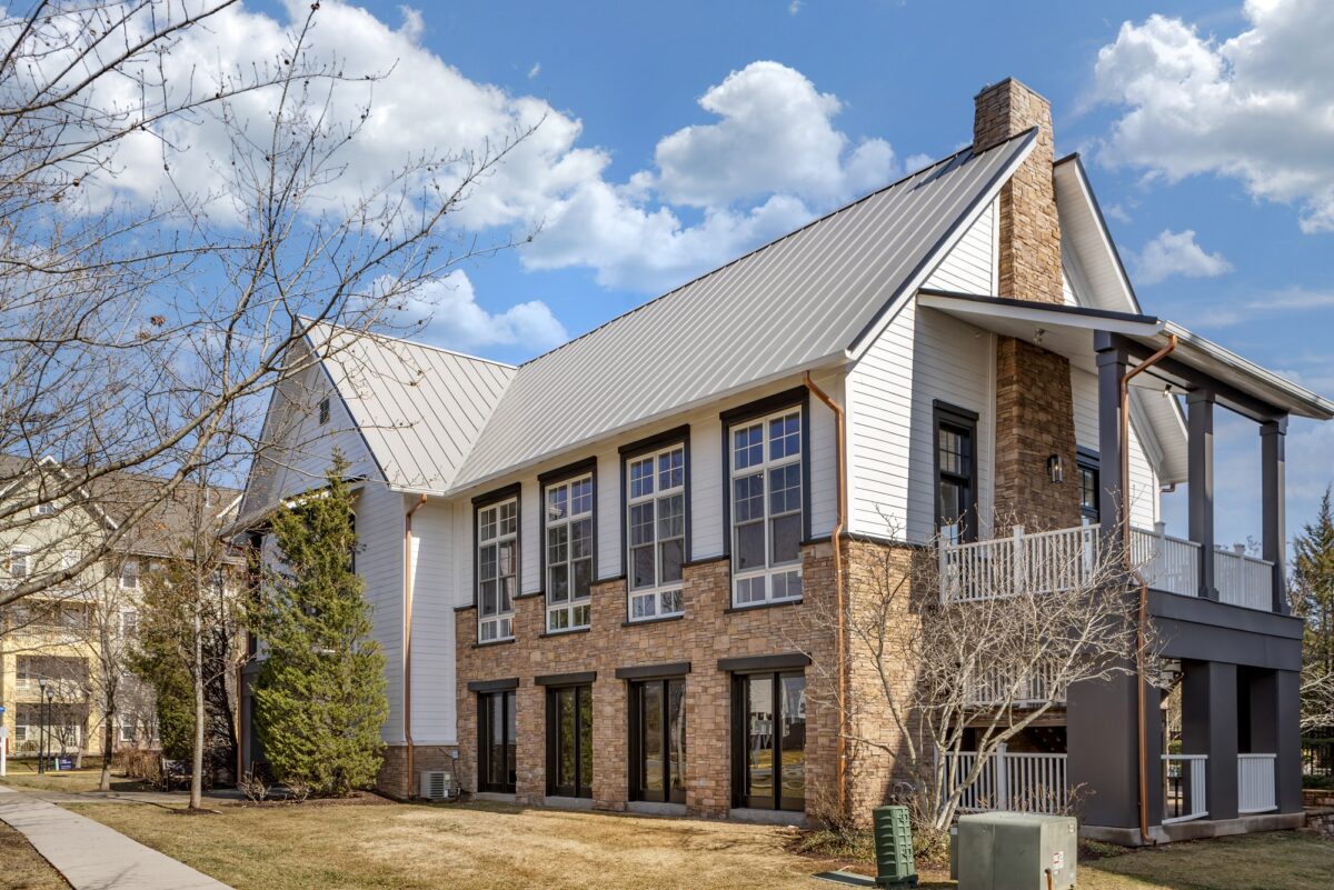 Contact Bell Ashburn Farms | Schedule an In-Person or Virtual Tour